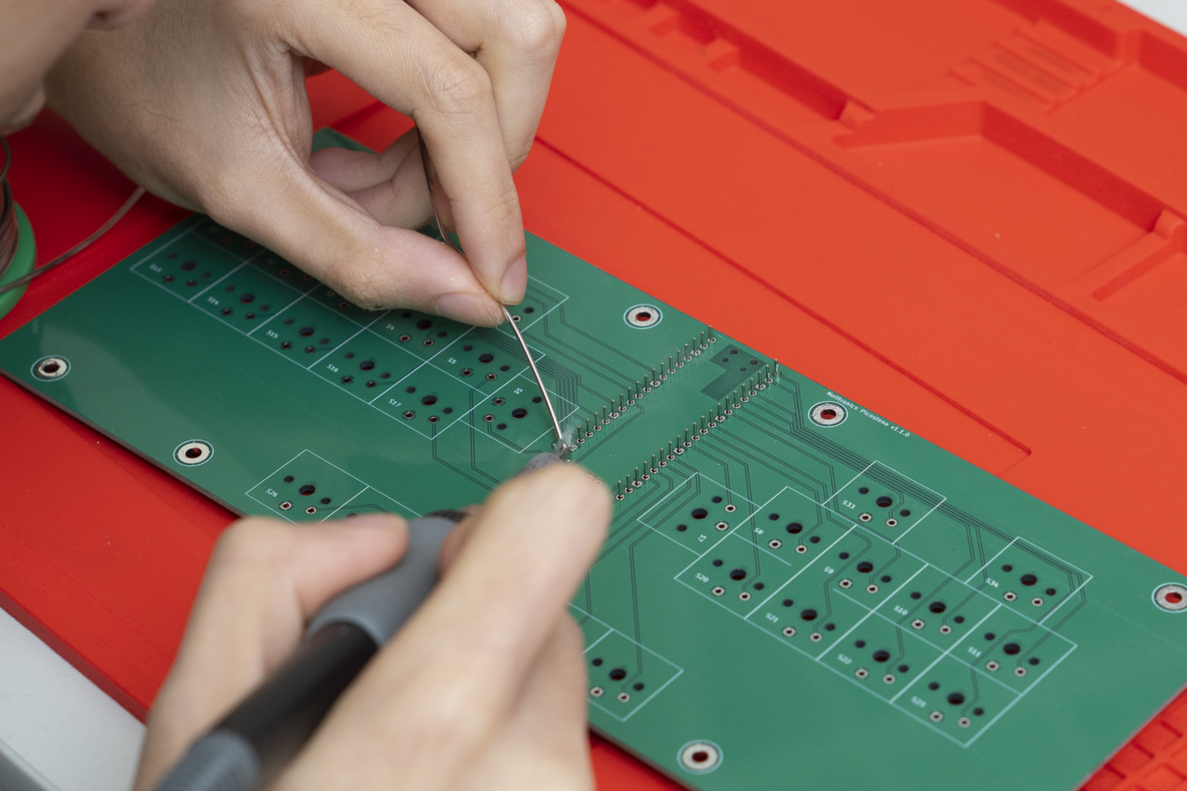 Assembling the Picosteno! – nolltronics