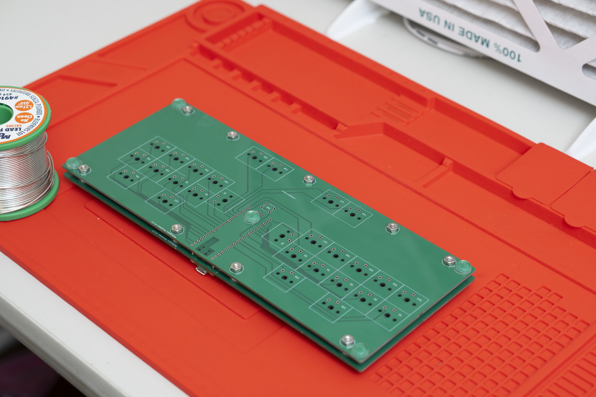 Assembling the Picosteno! – nolltronics